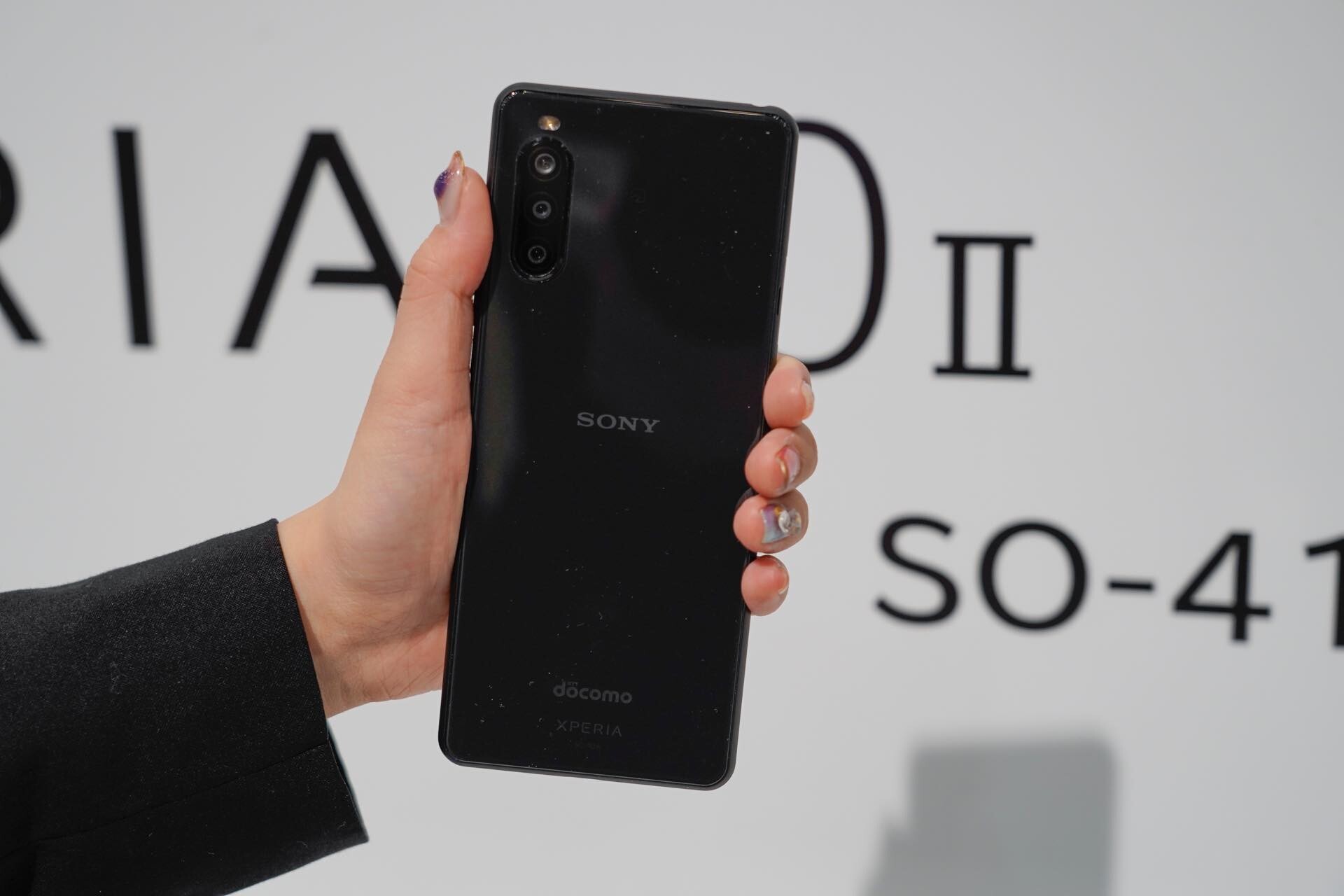NTTドコモ、スタンダードスマホ「Xperia 10 II SO-41A」を発表！5月下旬発売で価格は4万7520円。FeliCaに対応 ...