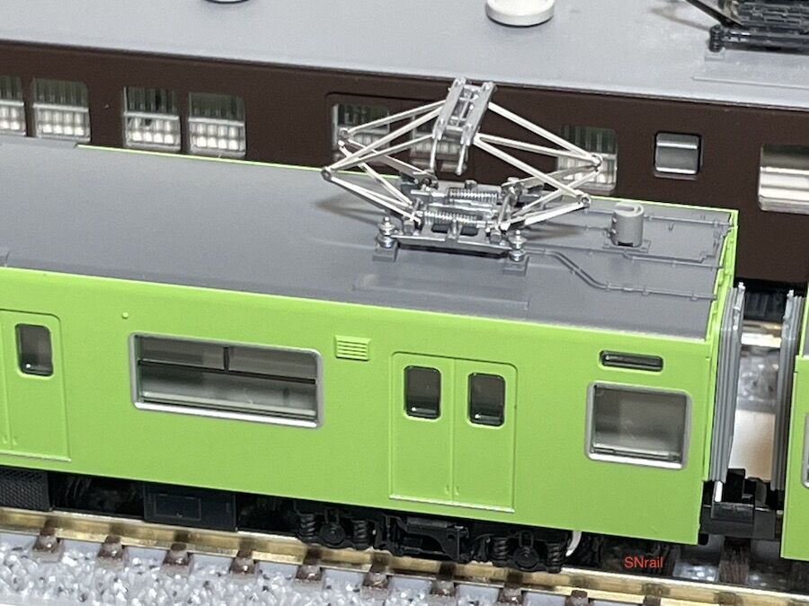 TOMIX 201系(JR西日本30N更新車・ウグイス) 入線整備! その1 TOMIX 201系(JR西日本30N更新車・ウグイス) 入線整備! その1