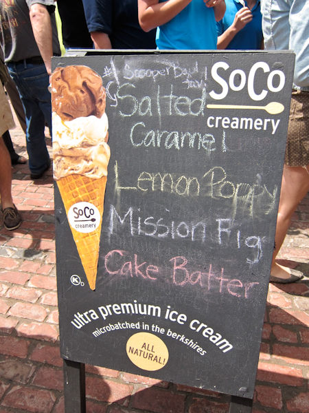 Jimmy Fund Scooper Bowl 2012 @Boston : A Life in Massachusetts, America