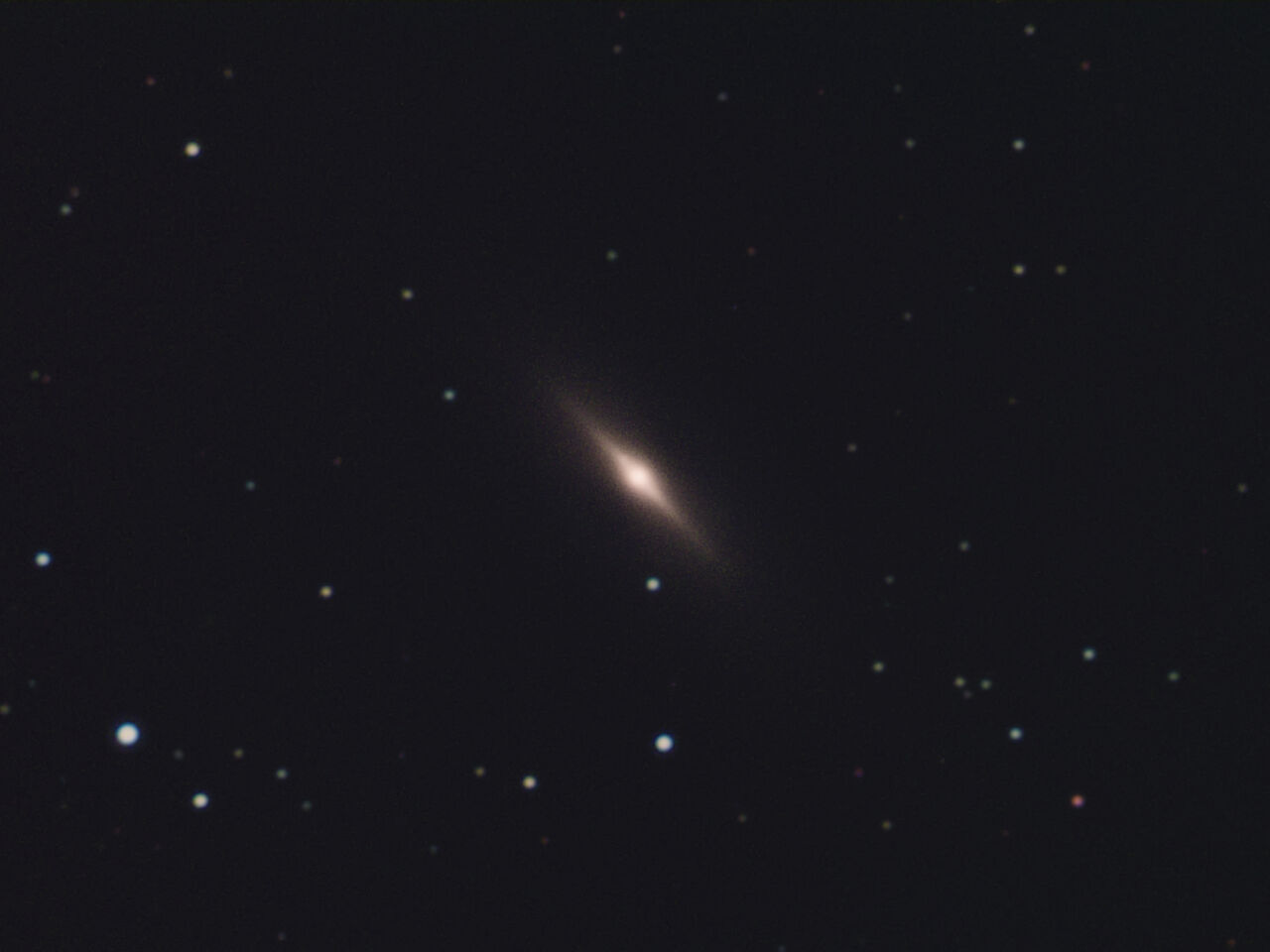 NGC3115（スピンドル銀河） : 宙が好き