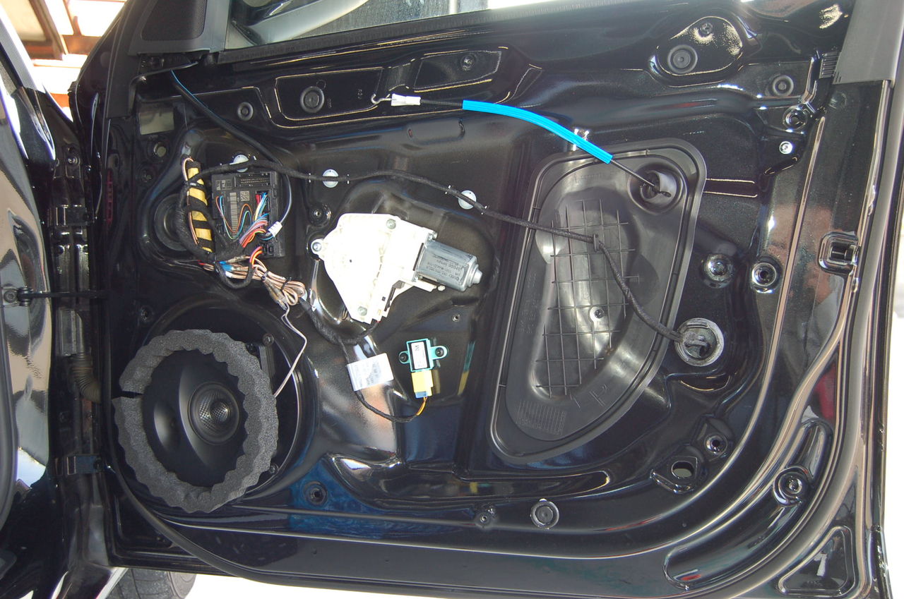 アウディ A4にソニックプラスを取り付けました。 : カーオーディオショップSOUND21 Blog