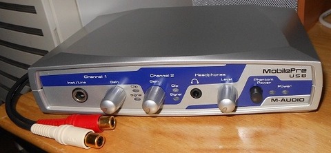 M-AUDIO MobilePre USB 改造1 DAC出力(Single-end)を直接出力、DAC回りに「ニッケミ 高分子固体コンデンサ ...