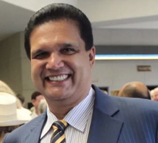 Who is Leonard Glenn Francis? Wiki, Biography, Age, Wife, Parents, Net ...