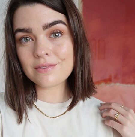 Who is Anna Edit? Wiki, Age, Husband, Bio & Facts About Blogger : MLB ...