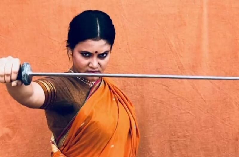 Who is Priya Gamre? Wiki, Biography, Age, Husband, Parents, Caste ...