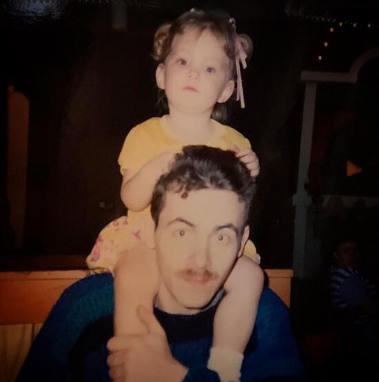 Who is Sandra Mae Frank? Wiki, Biography, Husband, Net worth, Height ...