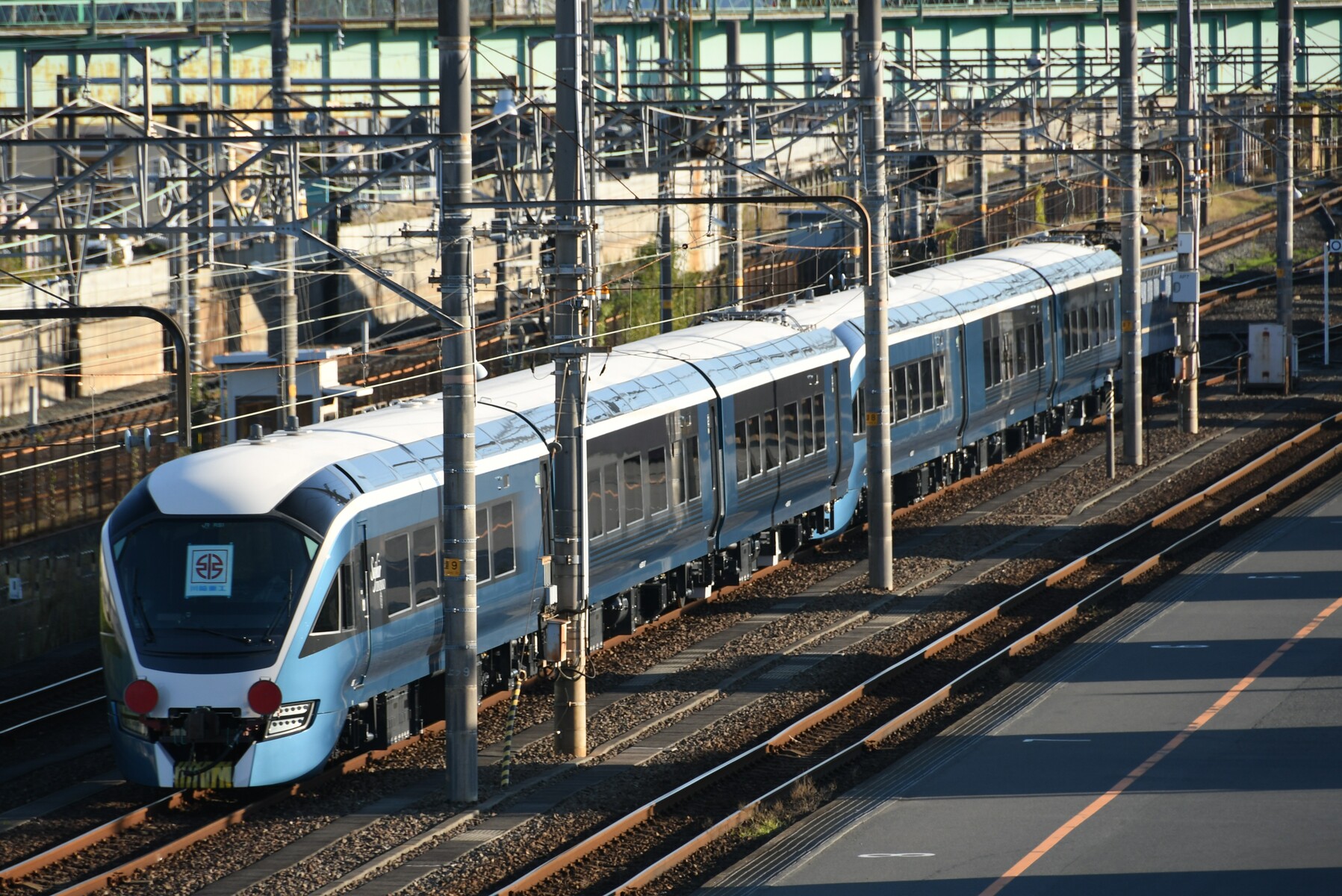 【11月6日】JR東日本 E261系「サフィール踊り子」が甲種輸送される : 山紫水明な景色を求め