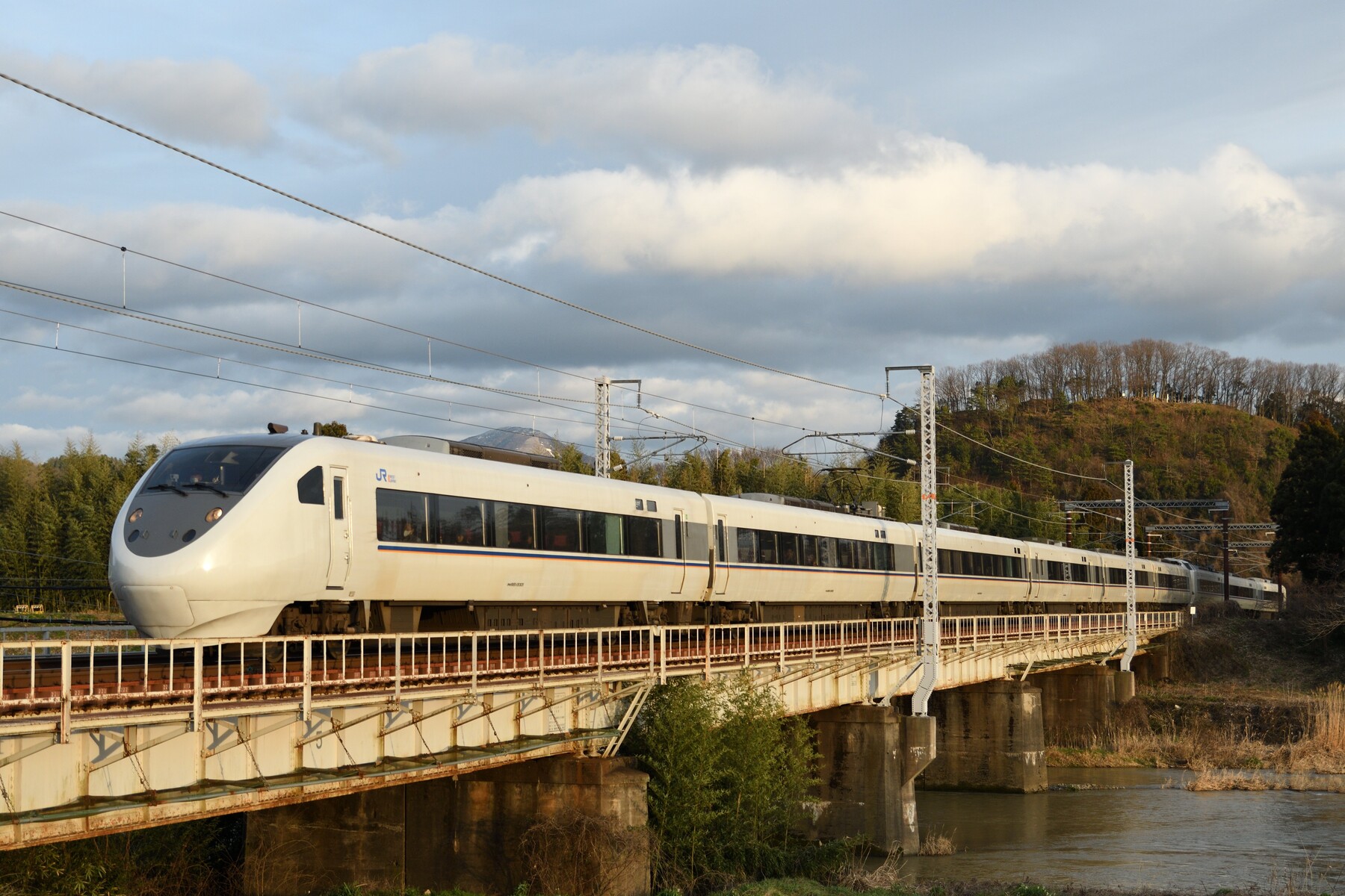 【2月23日】JR北陸本線 681系特急しらさぎ : 山紫水明な景色を求め