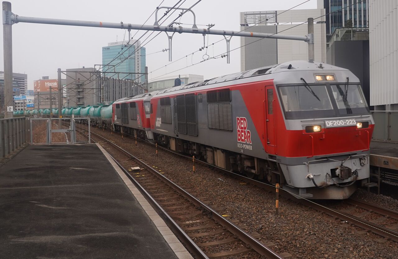 8075レ DF200重連をダイ改前に駆け込みで撮る！ : 貨物ネタを主に撮影して、愛知県から発信するブログ
