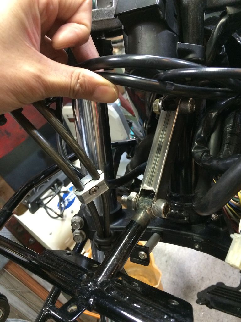 ss-muneda : GPZ900Rトップ下セパハン化その3