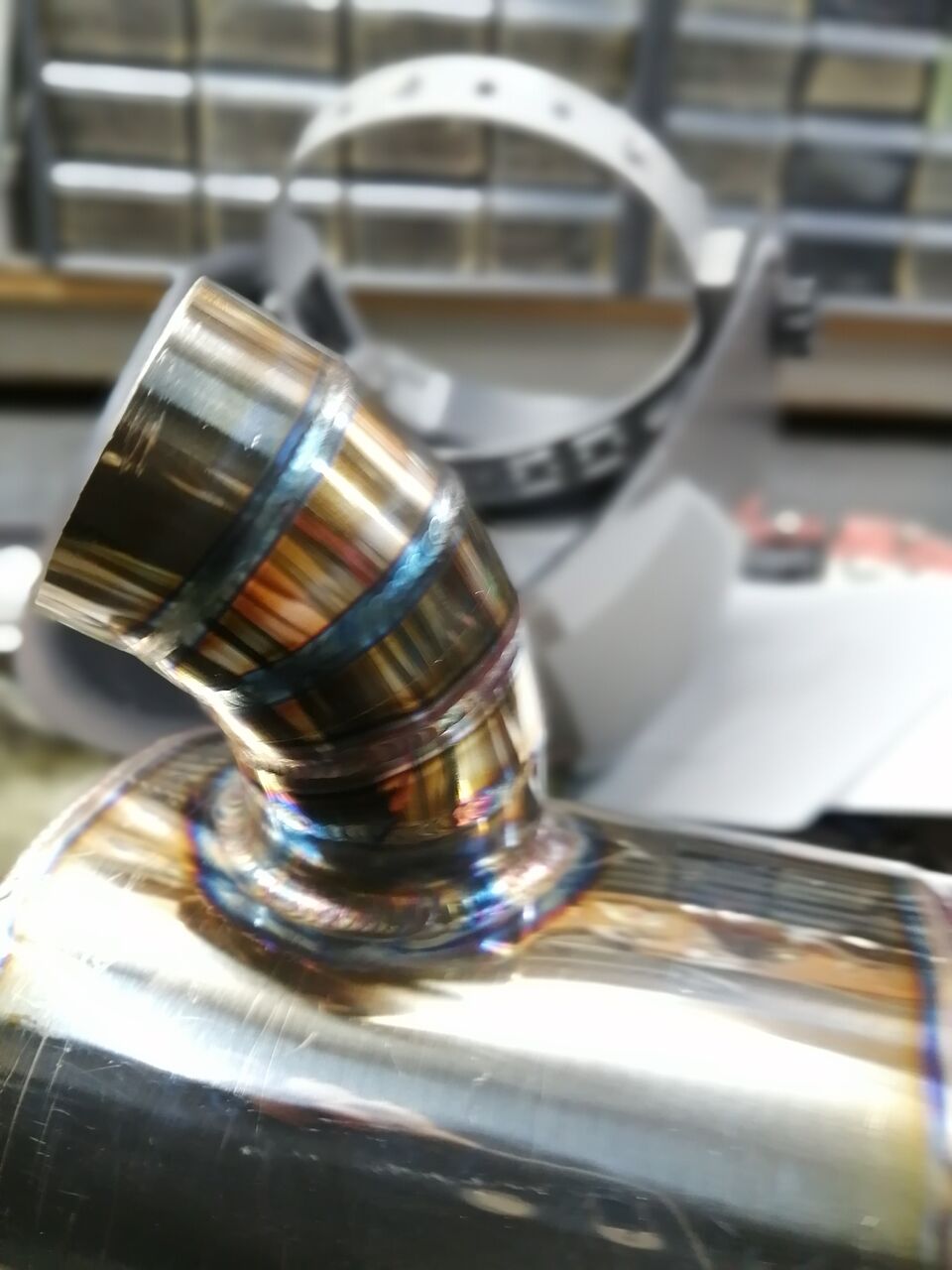 ss-muneda : 養蜂場。ホーネット250 アンダーマフラー 自家用