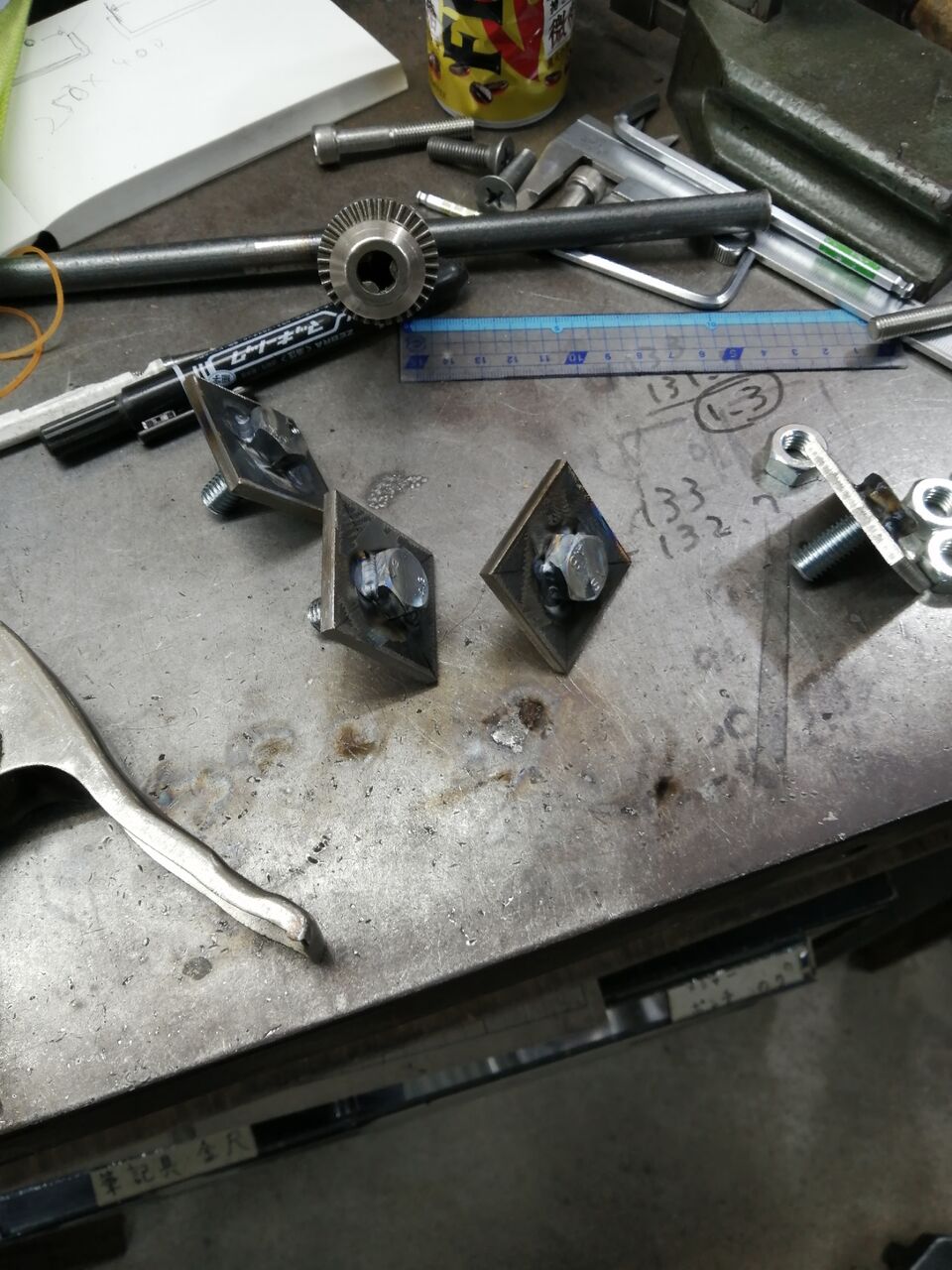 ss-muneda : GPZ900R タンクスタンドかさ上げ台製作