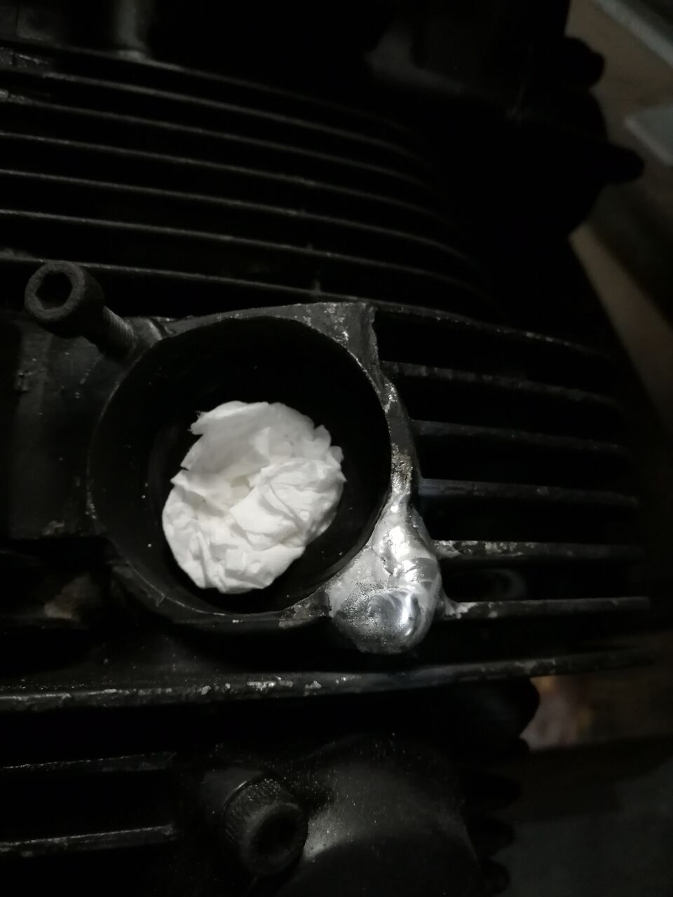 ss-muneda : スタッドボルト部分アルミ溶接肉盛り