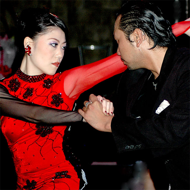 "Creative Eye":「寸止め」のダンス。タンゴの魅力＝Joe Tango"Tango Estrella"