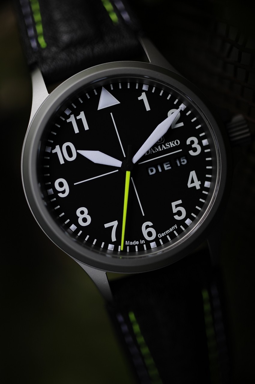Damasko DA 36 L GREEN German mechanical watch available in 100,000 yen ...