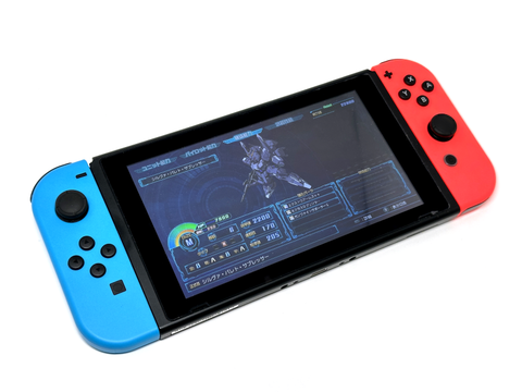 5/5 それでも : Studio Trefle