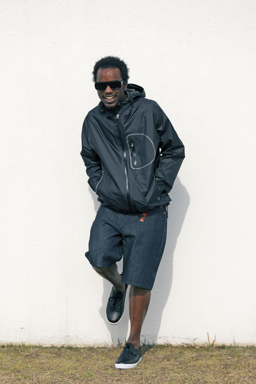 subject blog : HECTIC 2010 S/S LOOK BOOK