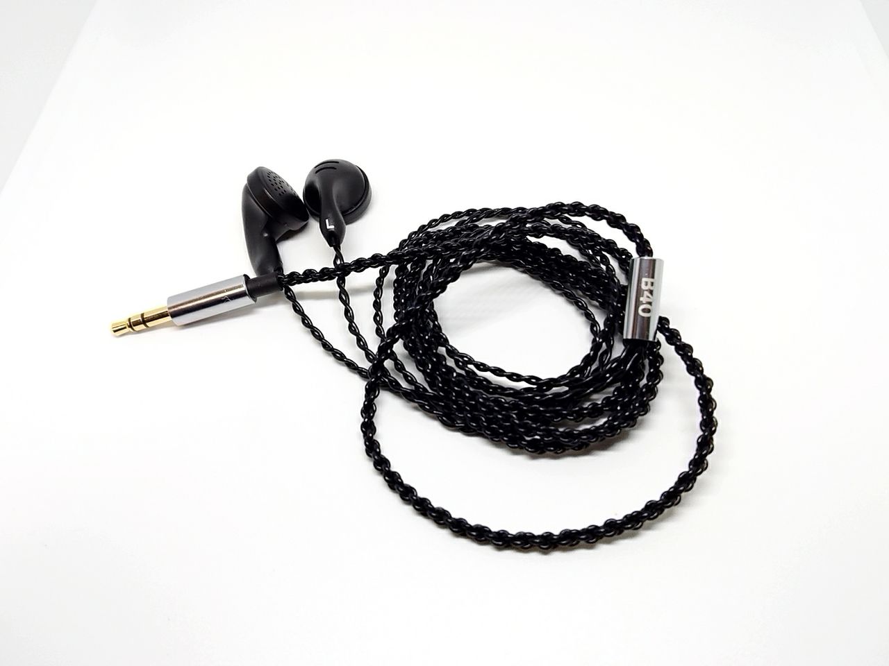 NICEHCK B40のレビューみたいなもの : 好きなことを好きなときに。