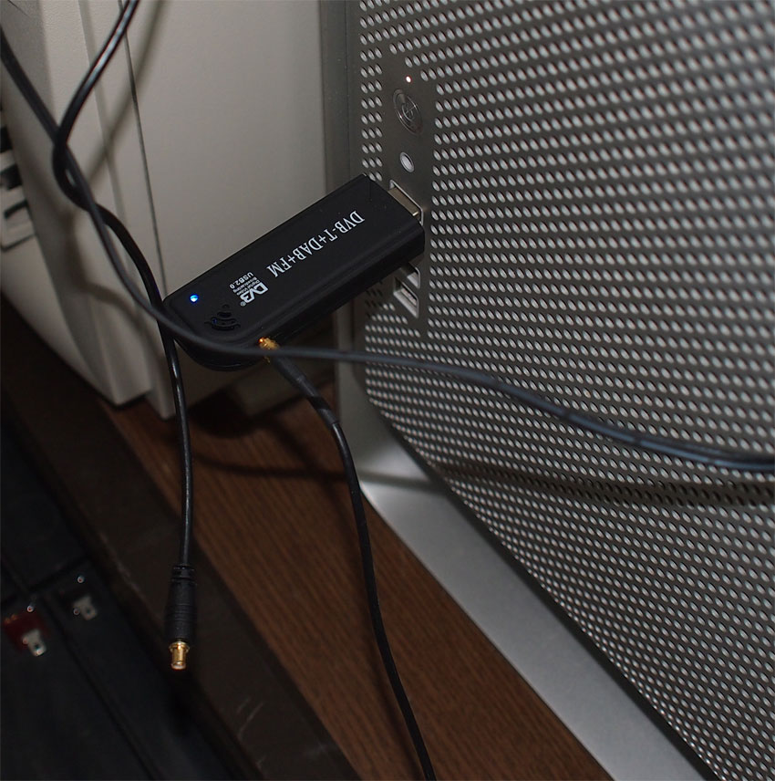 【秋の夜長】RTL2832U＆R820T搭載DVB-USBドングル（TVワンセグチューナー）使って、MacでRTL-SDR（パソコン制御受信機 ...