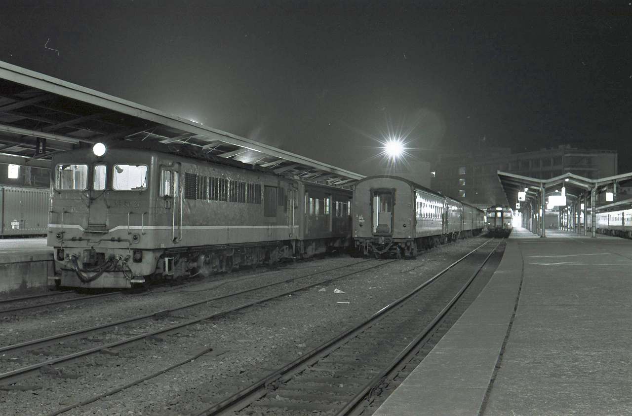 DF50 : TANIの鉄道写真の回顧録