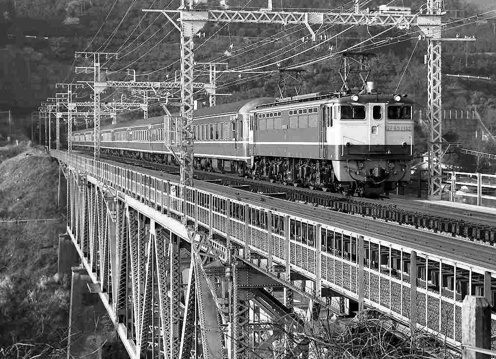 EF65 : TANIの鉄道写真の回顧録