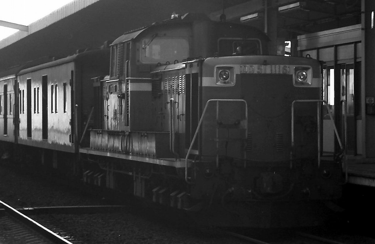 DD51 1116 : TANIの鉄道写真の回顧録