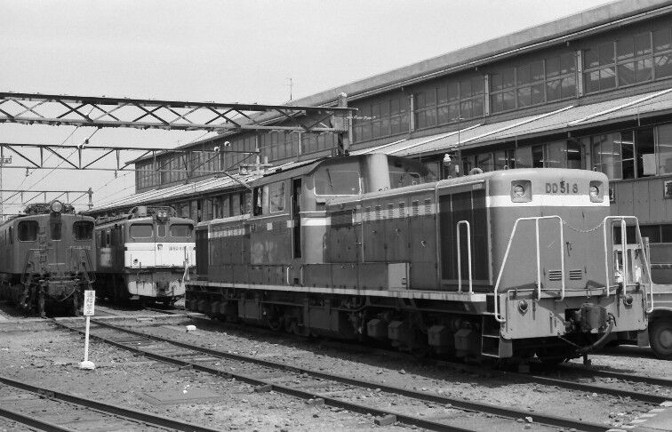 EF15 172 : TANIの鉄道写真の回顧録