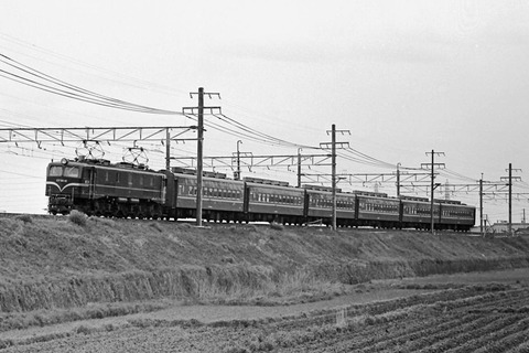 EF58 61 : TANIの鉄道写真の回顧録