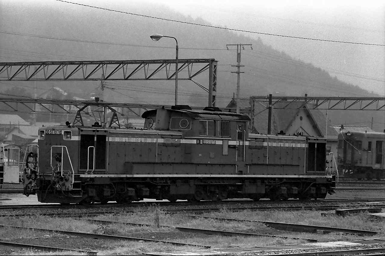 DD51 1078 : TANIの鉄道写真の回顧録