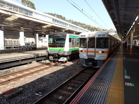 E233系3000番台と313系300番台～2026如月、熱海にて : 長七郎の鉄ログ