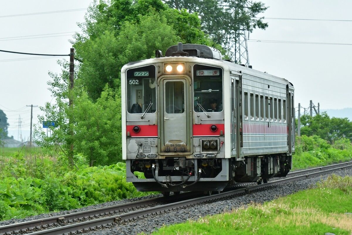 キハ54形500番台を、サンセク化後の小樽・余市間にて余生を過ごさせたらどうか : 長七郎の鉄ログ