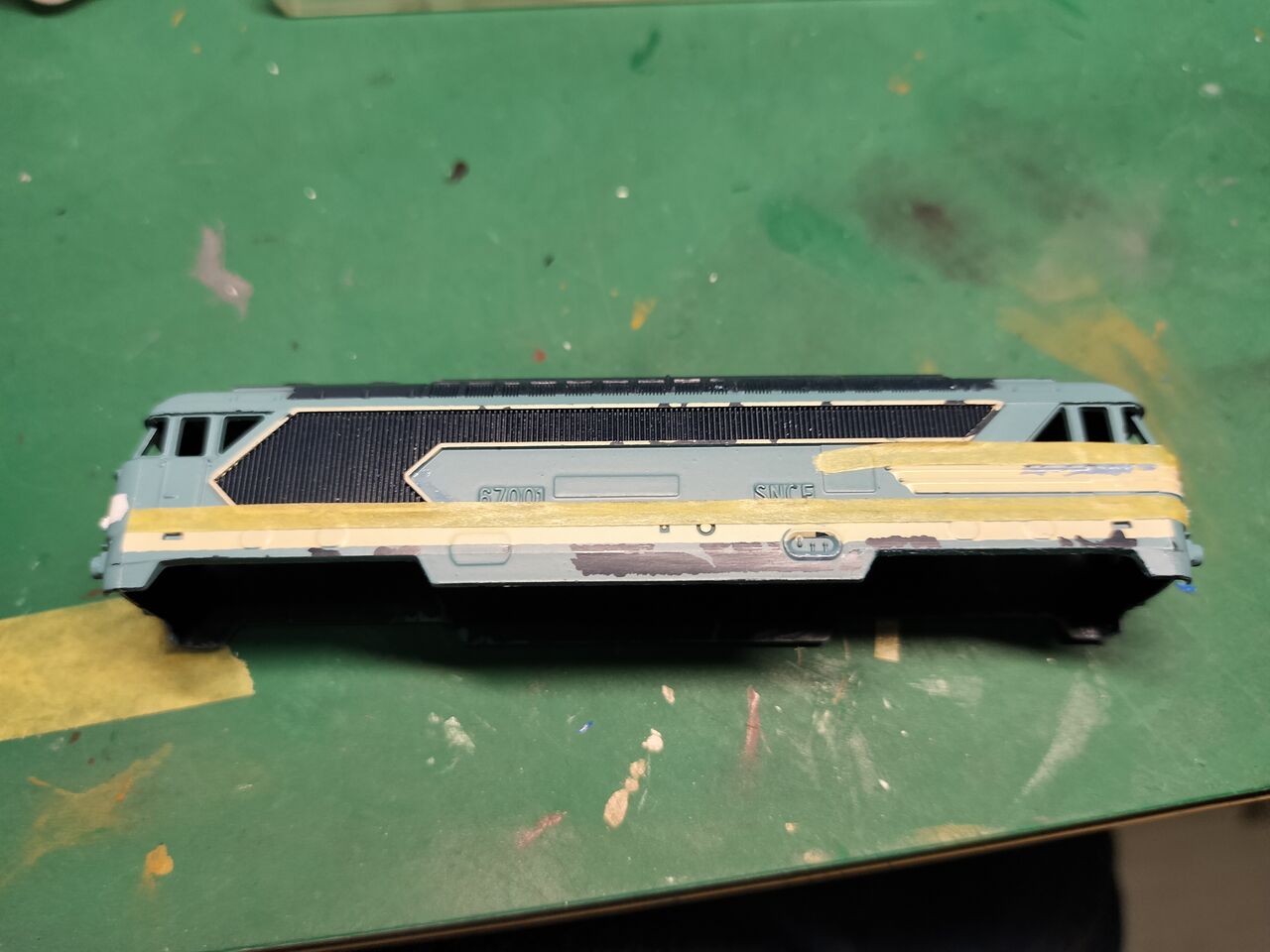 リマ・SNCF Class CC 67000ディーゼル機関車（5） : スロハユニフの工作日誌