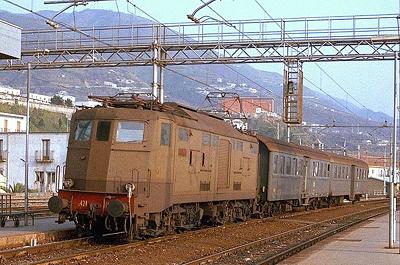 LIMA・FS－E424形機関車（1） : スロハユニフの工作日誌