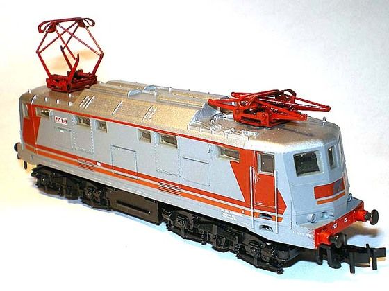 LIMA・FS－E424形機関車（1） : スロハユニフの工作日誌