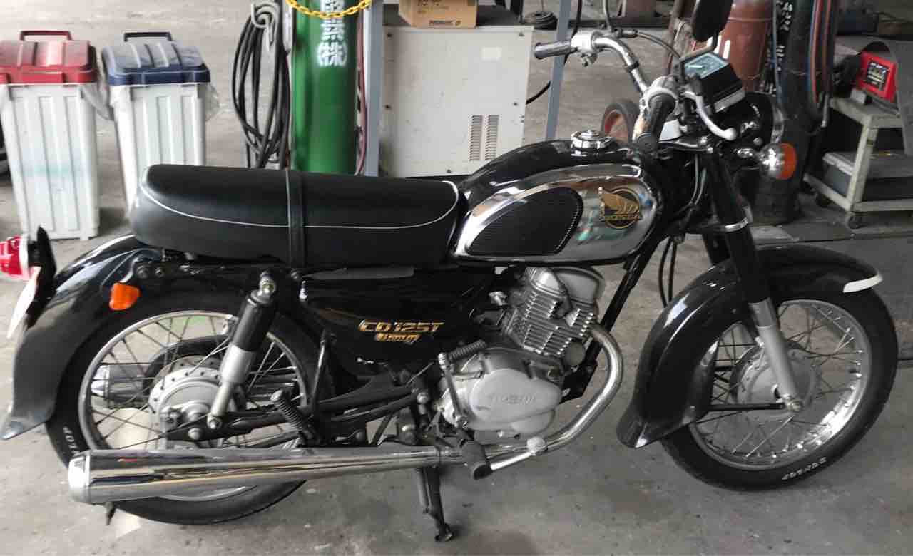何となく楽しい♬ バイクのある人生 : CD125T シート交換4 インプレ 終了