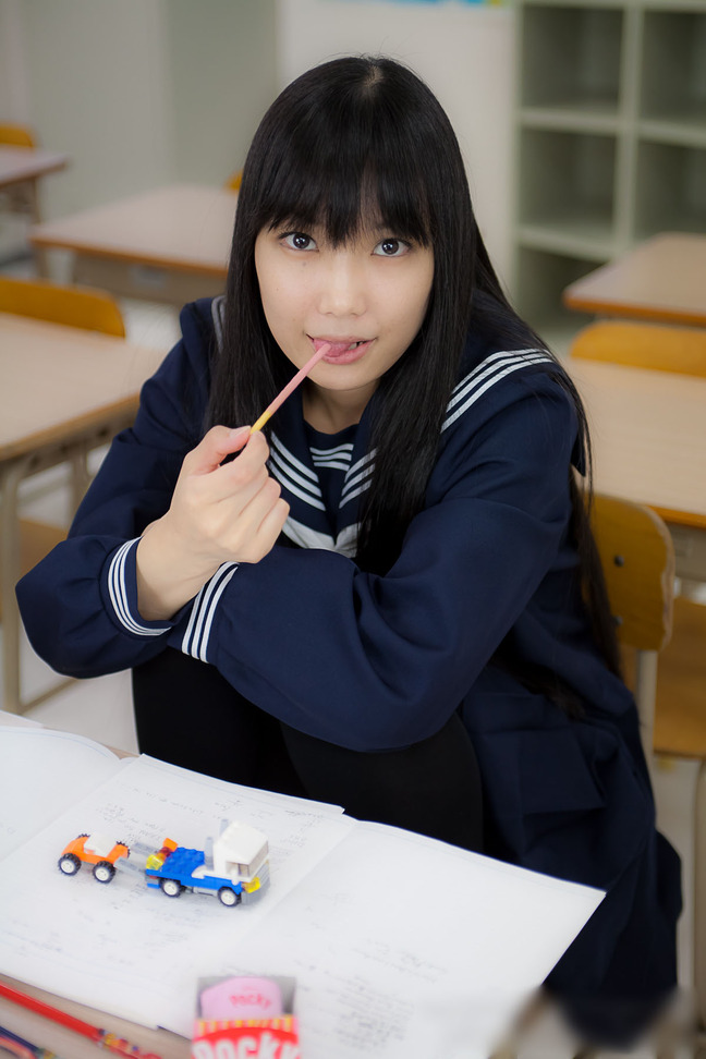 女子高生コスプレ （1）／Lenfriedさん : 0．62世紀少年の逆襲