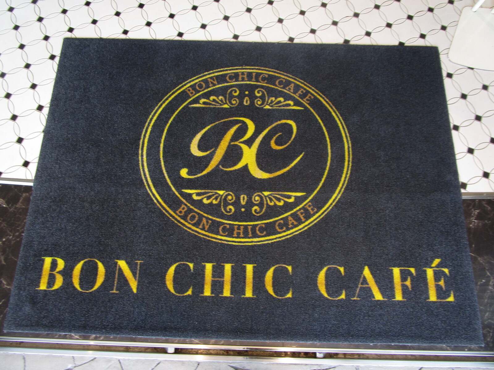 BON CHIC CAFE（ボンシックカフェ） : 食べ放題万歳