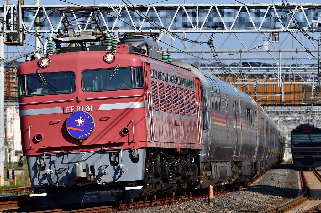 台風一過の青空の下EF8181でやってきた カシオペア紀行 : ばんばんの鉄道放浪記Ⅱ