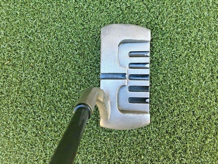 alien sport uniform tutch chamber mallet putter : tableau_in_mind Ⅳ