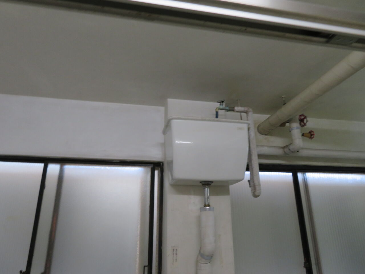 公共施設のトイレ : 御手洗倶楽部