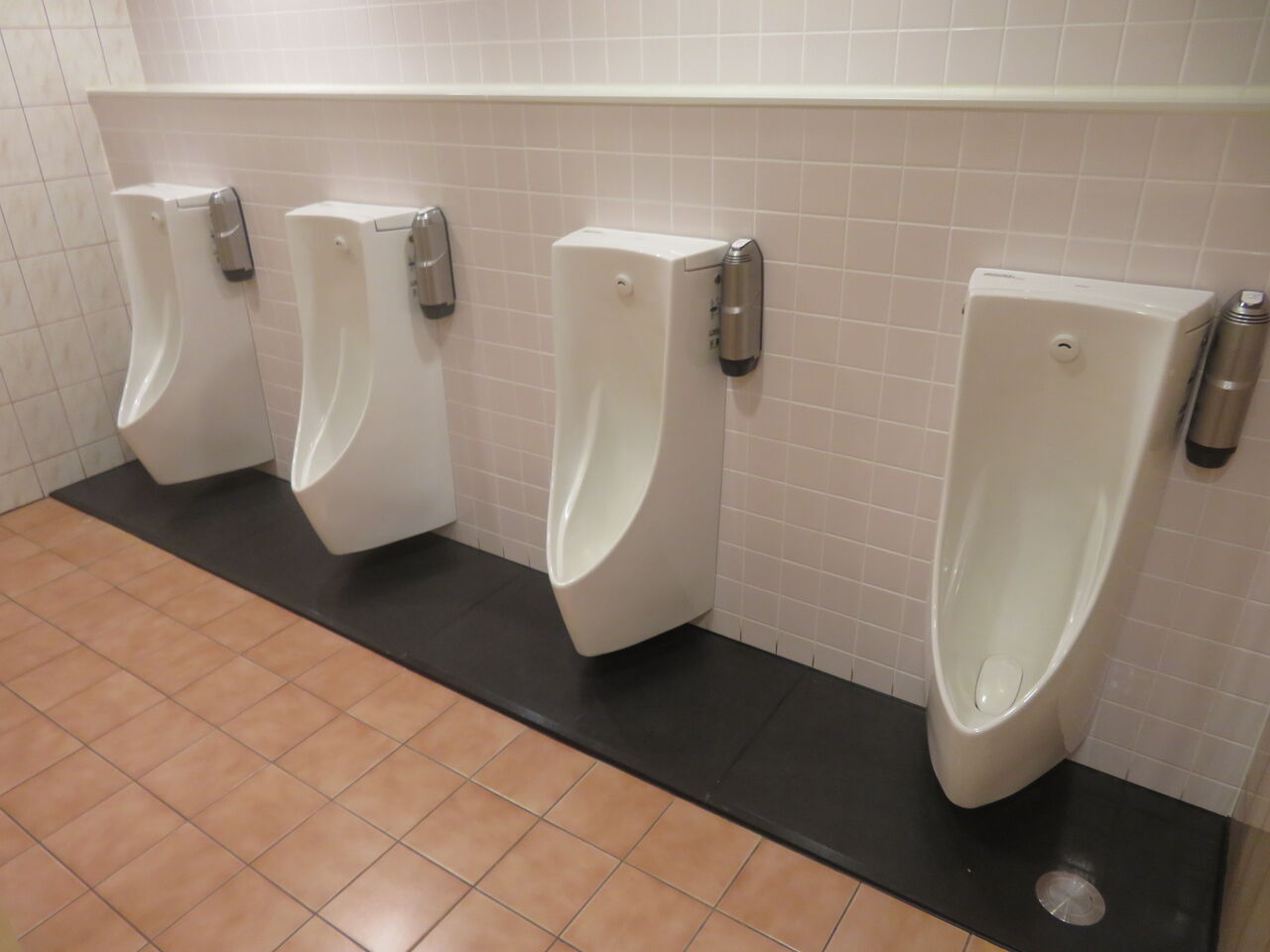 2022年10月08日 : おてあらい倶楽部