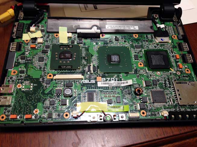 EeePCをイイPCに改造するぞ！ (ASUS EeePC4G-X P701) : ♪ SUPER JUNK AUDIO POWER