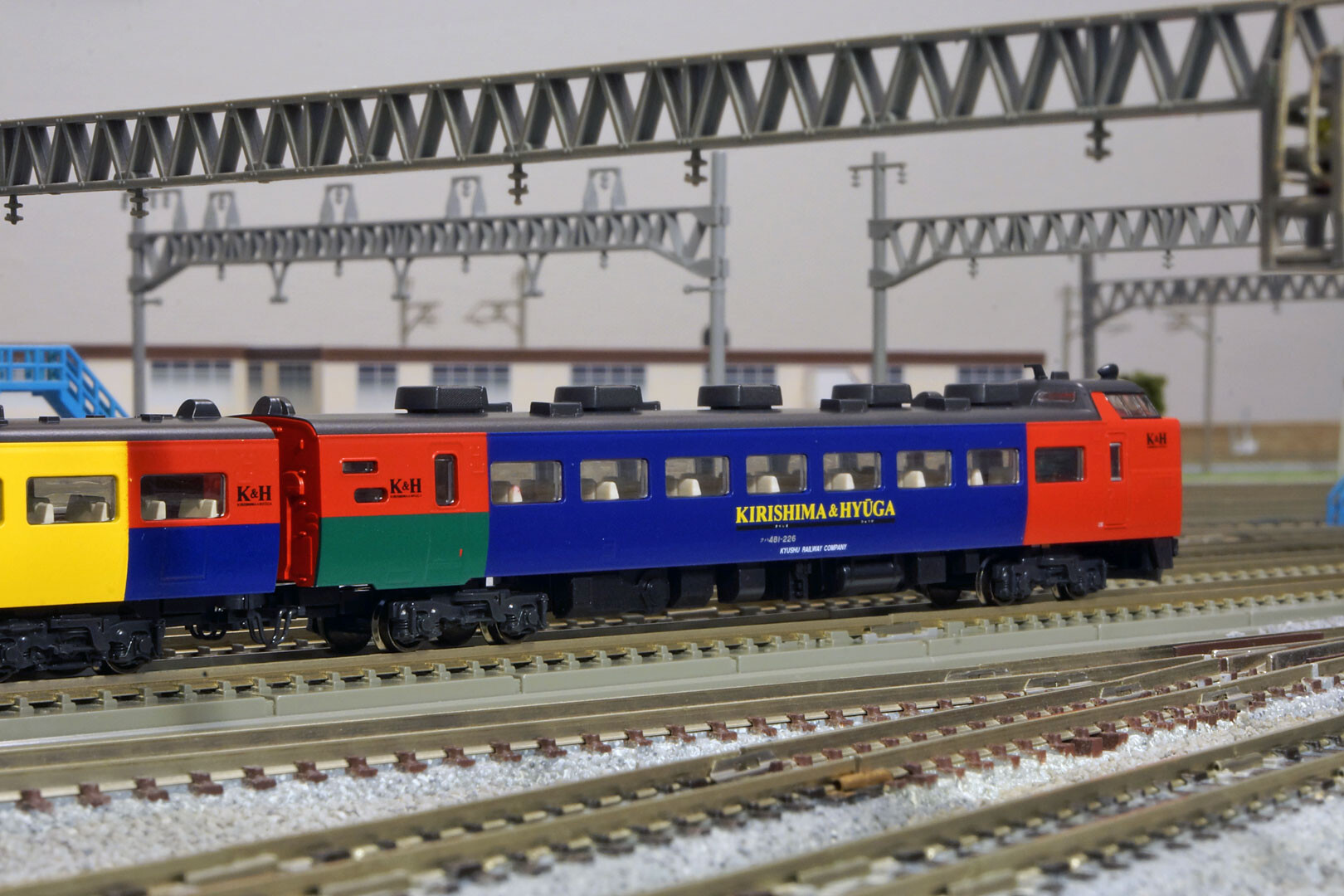 ラウンドハウス(KATO)10-913 485系「きりしま・ひゅうが ラウンドハウス(KATO)10-913 485系「きりしま・ひゅうが