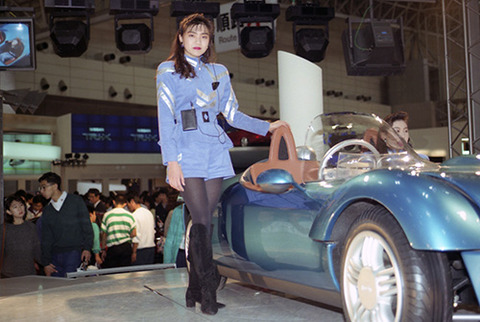 1991年10月25日 : 七つの海の探訪見聞録