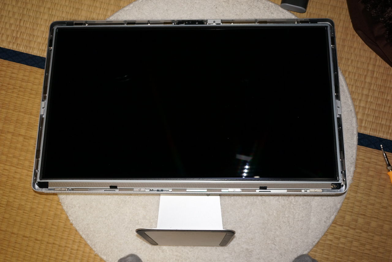 Apple LED Cinema Display all-in-one データケーブル断線修理 Apple LED Cinema Display all-in-one データケーブル断線修理