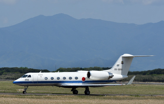 航空自衛隊 U-4 多用途支援機 ～鹿屋航空基地～ : THE ALIENS NEST