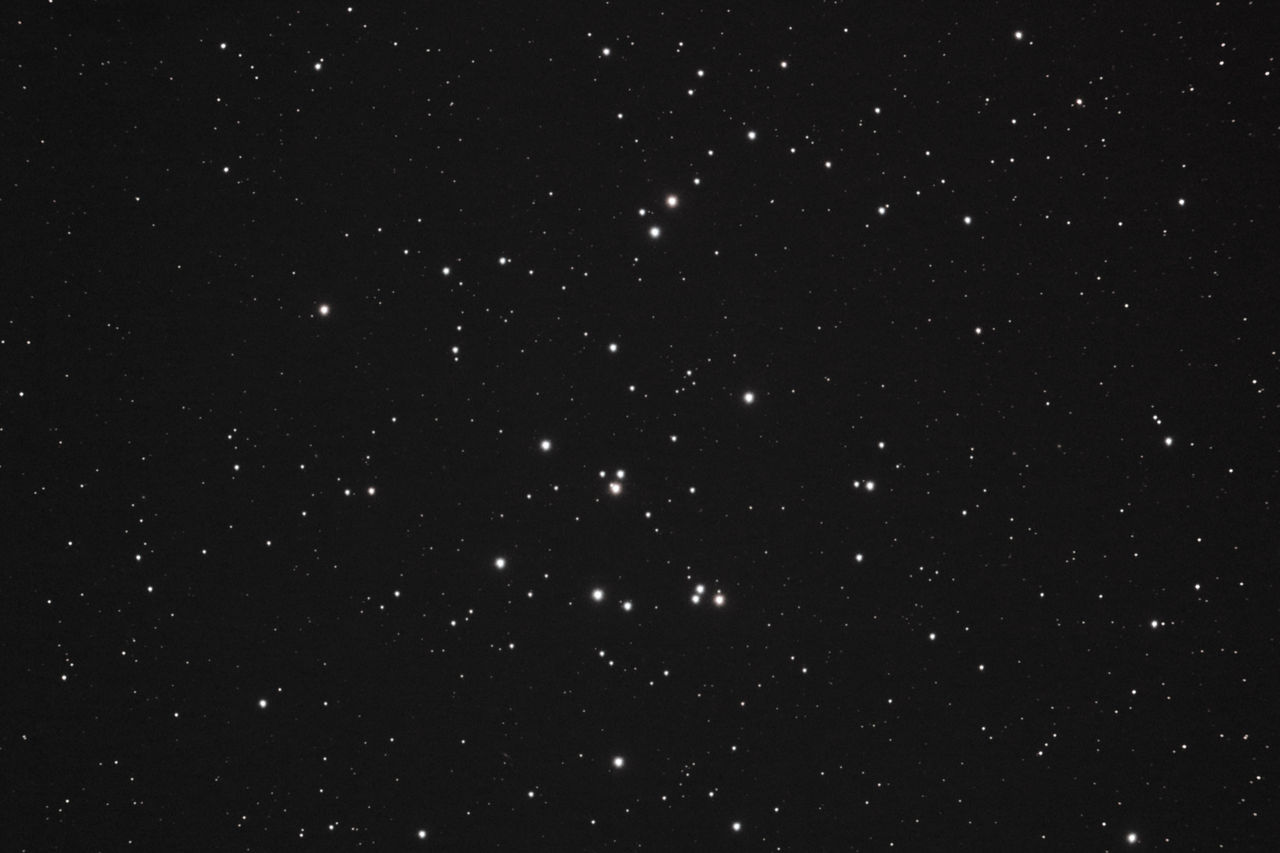 M44（NGC2632、プレセペ星団） （2016/10/15未明） : 星は空の彼方、月よりも遠く