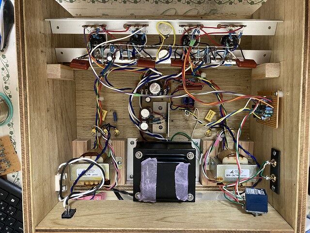 PCL86 CSPP Amp 結線完了！鳴りました : ひでじの手作りオーディオ