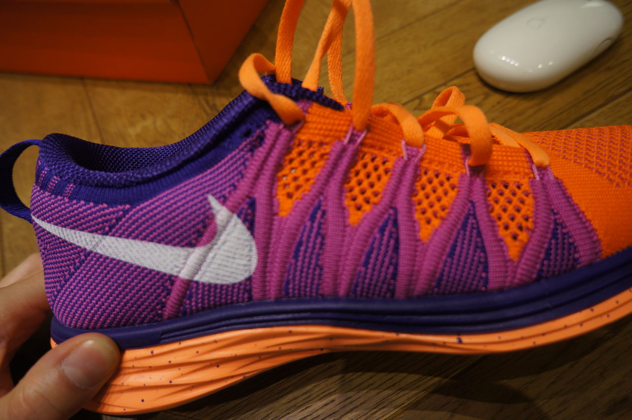 MonoMax WEB : 【ナイキ フライニット ルナ2】NIKEファン待望の新作2足を履いてきました！【ナイキ フライニット エア マックス】
