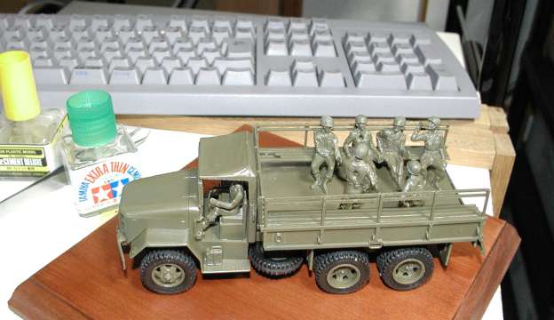 T.M.のプラモMUSEUM : M35 2+1/2トン トラック（REVELL 1/40）2003年3月完成